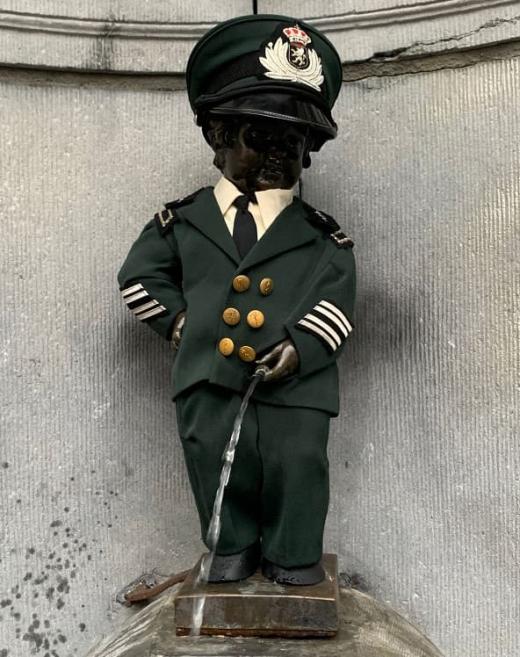 Manneken-Pis and the Medical Component of the Belgian Armed Forces ...
